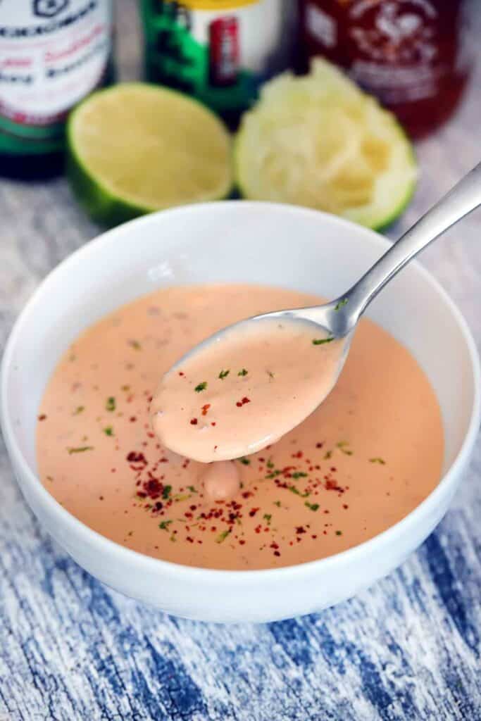 Homemade Spicy Mayo (for sandwiches, sushi, fries, and more) - Bowl of ...